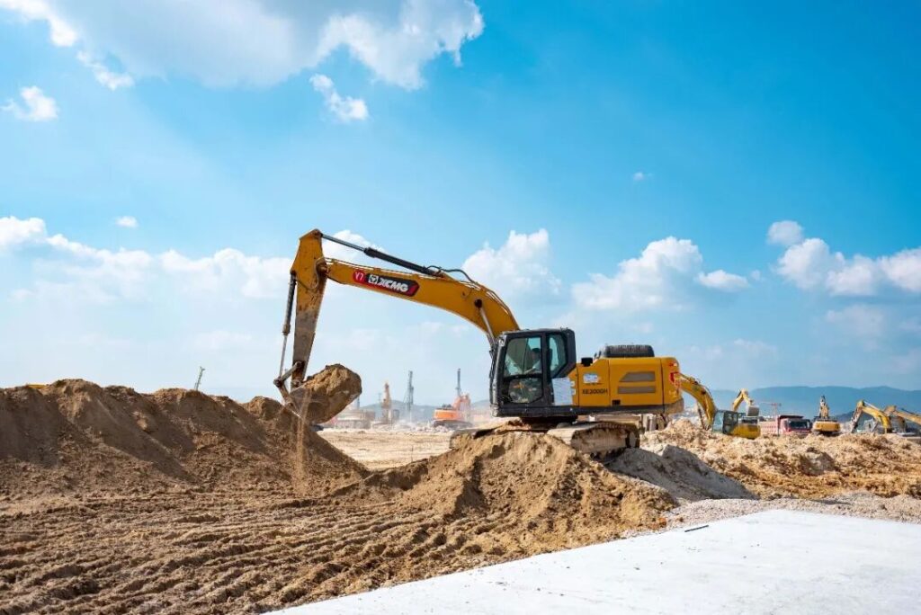 Ten Months, One Plant! XCMG's Strength Guards the "Super Battery ...